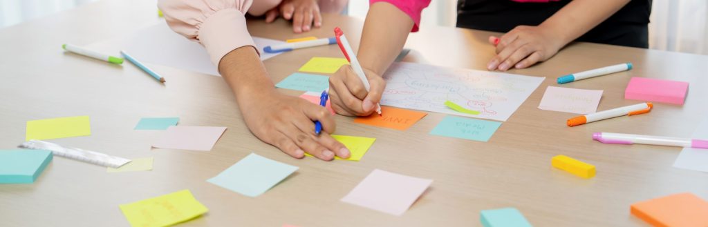 A História e Utilização do Post-it: como o simples se tornou essencial ...